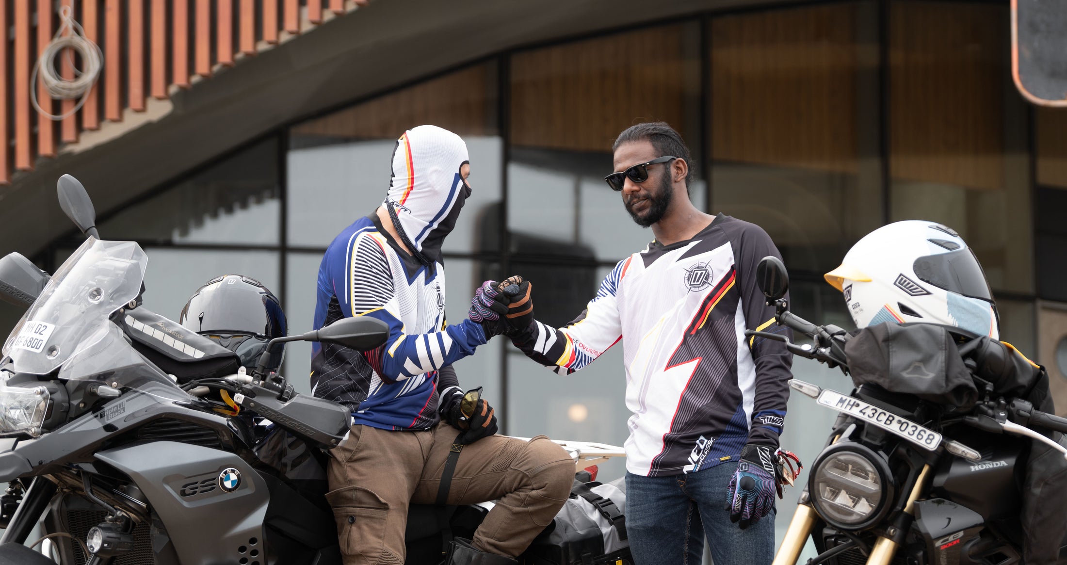 Tiivra | India's Lightest Performance Helmet | Composite Fiber Helmet