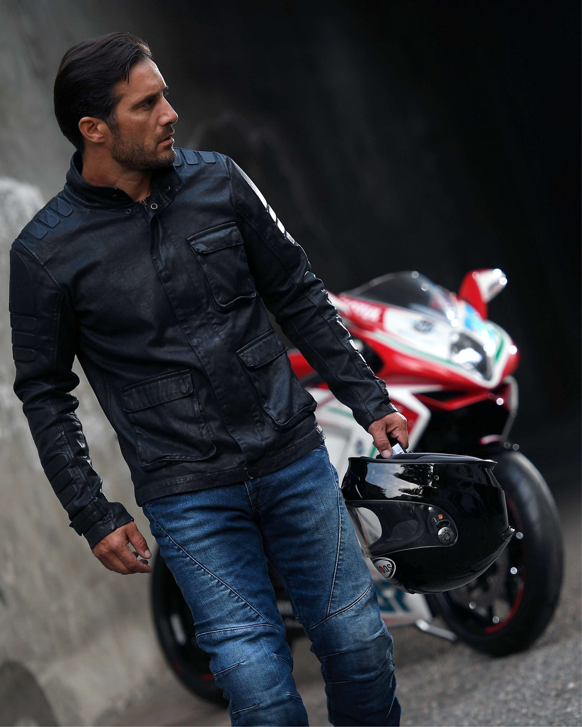 Tiivra | India's Lightest Performance Helmet | Composite Fiber Helmet